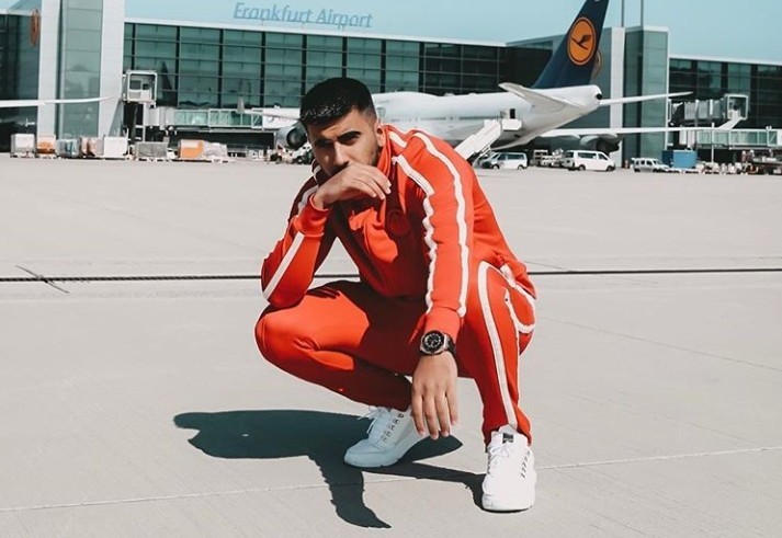 Eno Trainingsanzug: Check hier die Anzüge des Rappers!