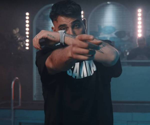 Samra Draufgängerjunge Outfit: Style Check zum neuen Musikvideo