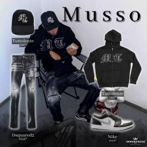 Musso Outfit: Rapper Style Check mit Moncler Weste, Nike, Gucci Cap
