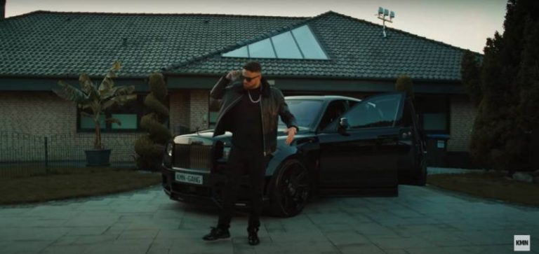 Azet & Zuna Bleib am Ball Outfit: Zuna Uhren Gesamtwert, Azet Jacke,...