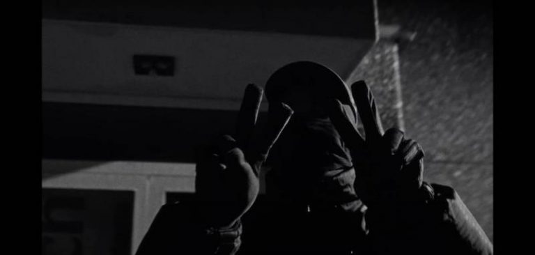 Pajel Kalim 16 Outfits: alle Klamotten der Rapper aus dem Musikvideo